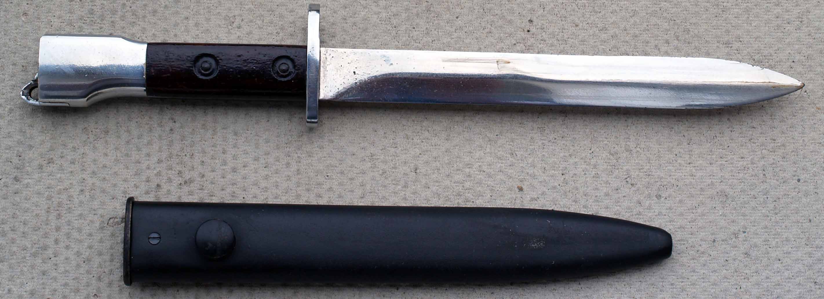 Bayonets and knives