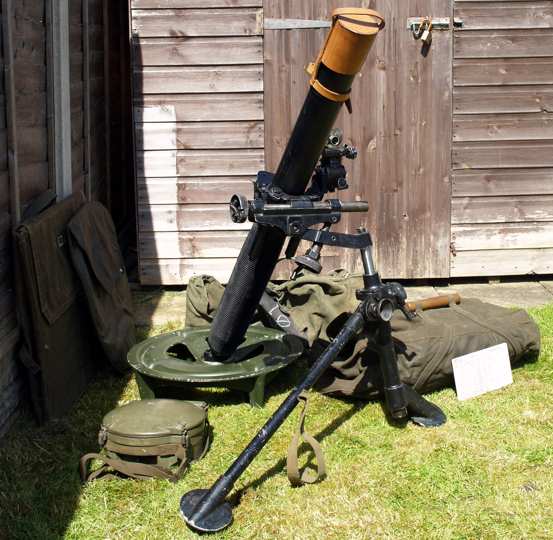 Deactivated Light Machine Guns