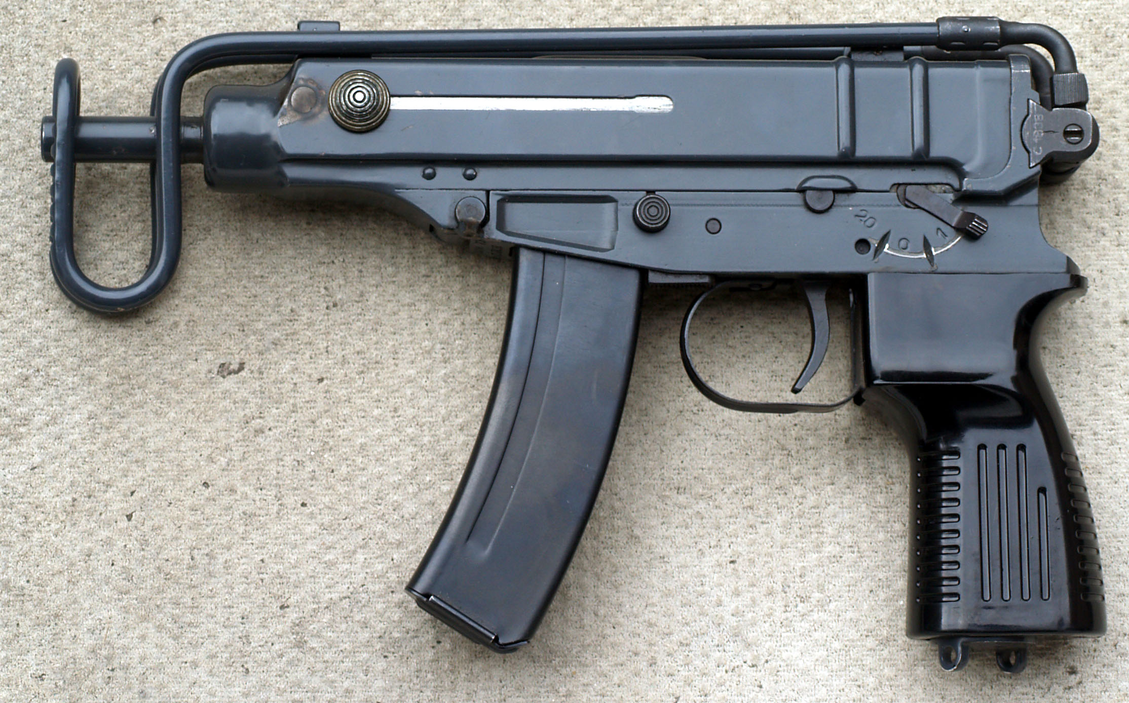 Deactivated Sub Machine Guns